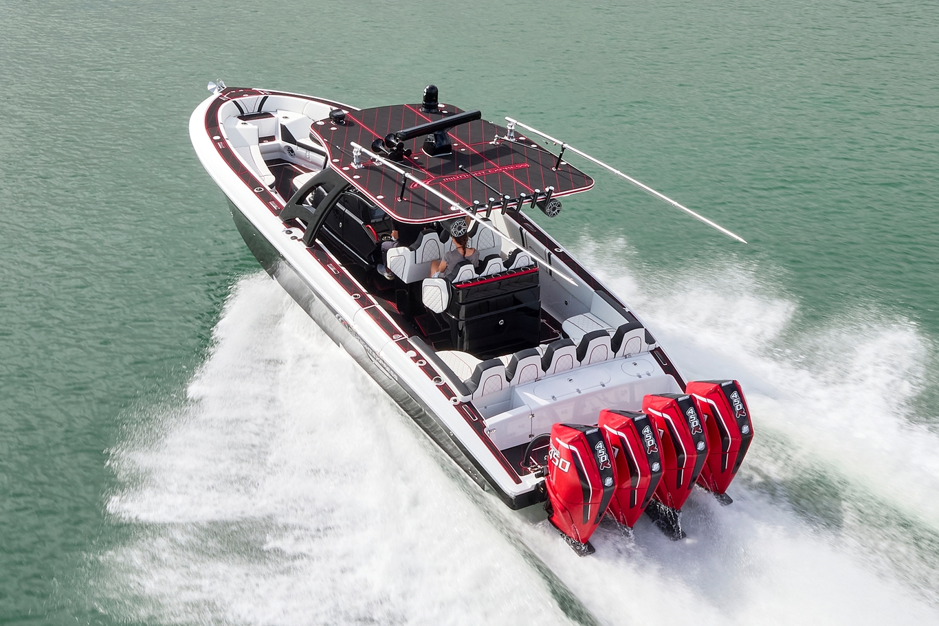 37′ Open | Midnight Express Boats | High Performance Center Console