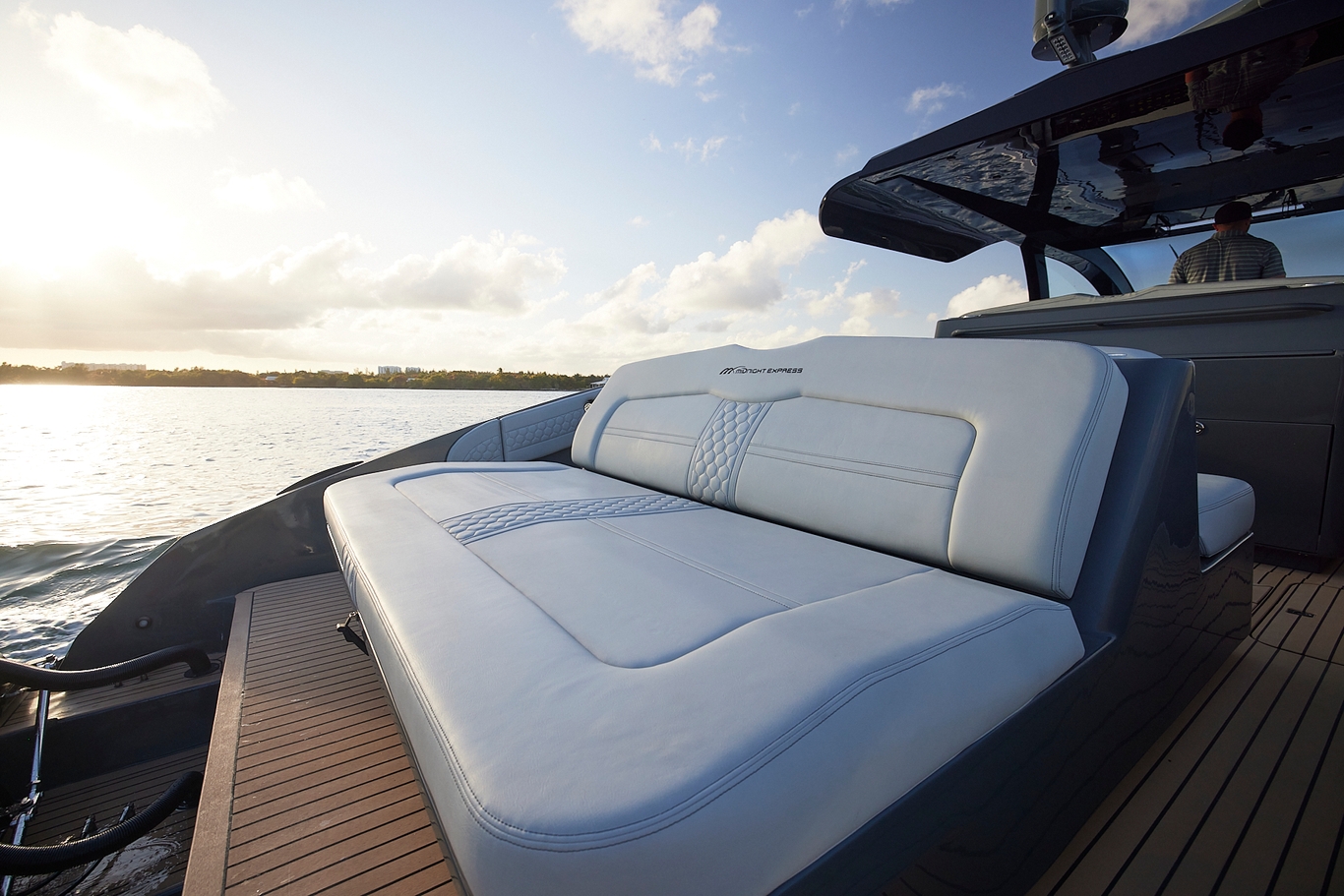 60' Pied-A-Mer | Midnight Express | High Performance Center Console