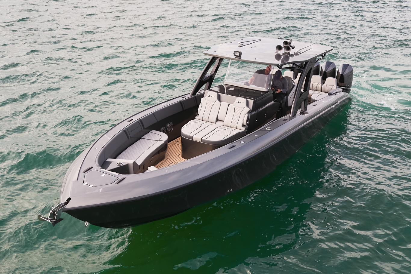 37′ Open | Midnight Express Boats | High Performance Center Console