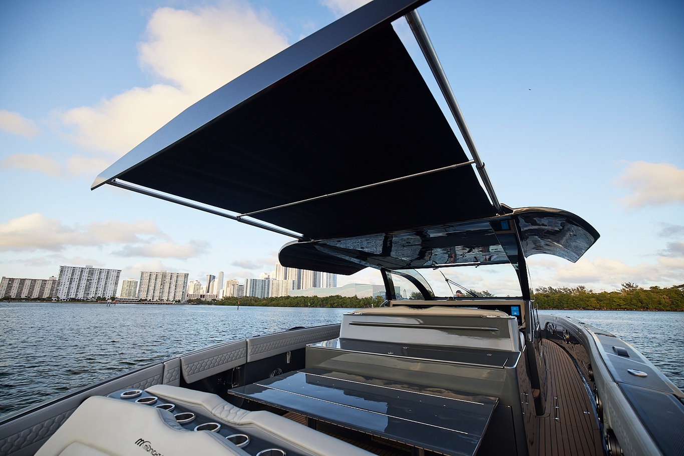 60' Pied-A-Mer | Midnight Express | High Performance Center Console