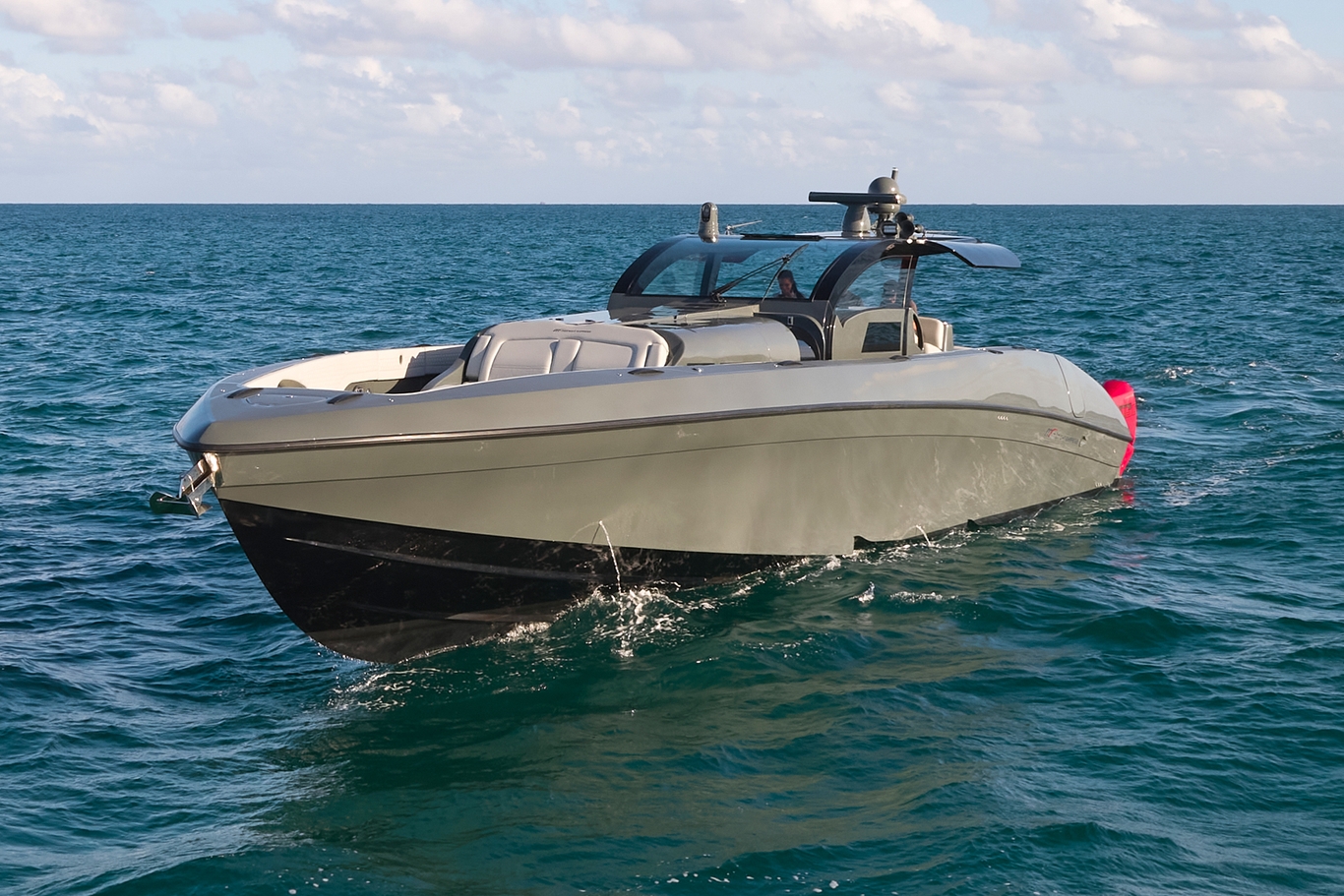 60' Pied-A-Mer | Midnight Express | High Performance Center Console