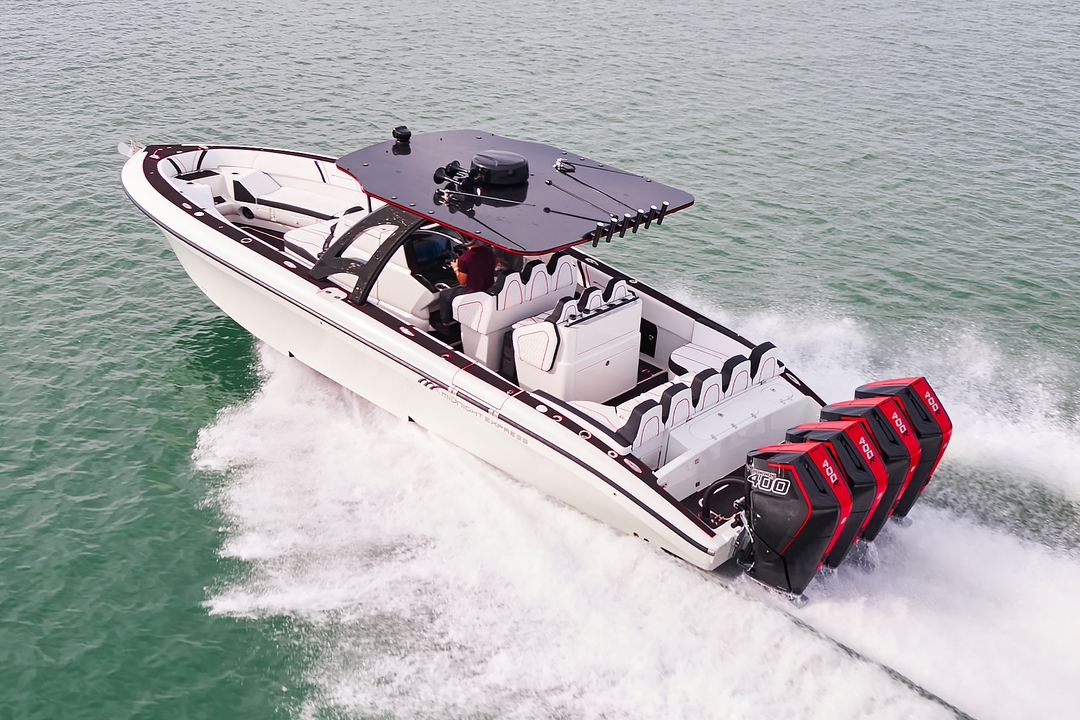 37′ Open | Midnight Express Boats | High Performance Center Console