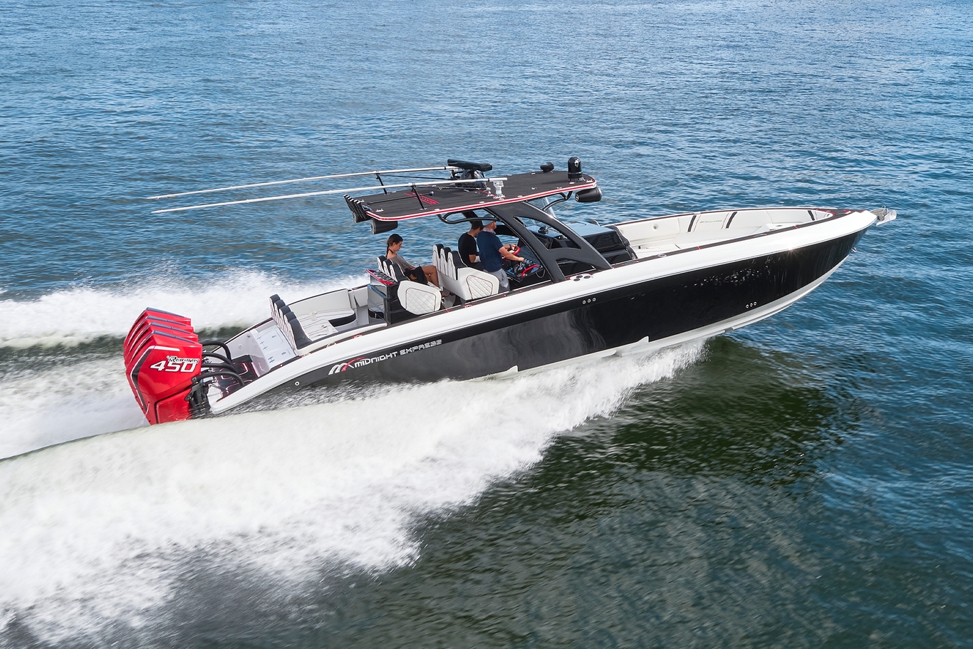 37′ Open | Midnight Express Boats | High Performance Center Console